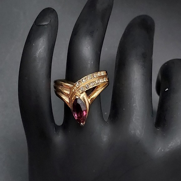 Unknown | Jewelry | Vintage Faux Amethyst Gold Tone Ring Costume ...